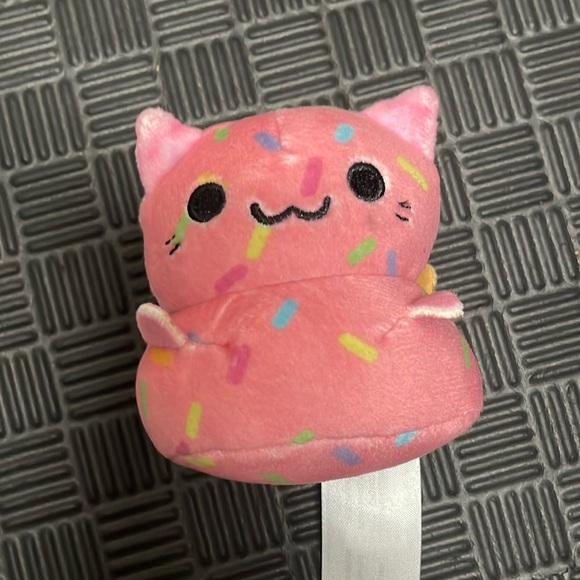 Funko | Toys | Funko Kleptocats Pink Confetti Cat 3 Inch Tall Plush ...